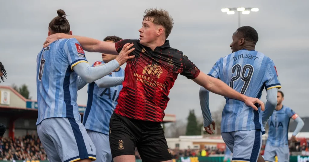 Tamworth's Courageous Performance Against Tottenham - Blog - iSports - Blog