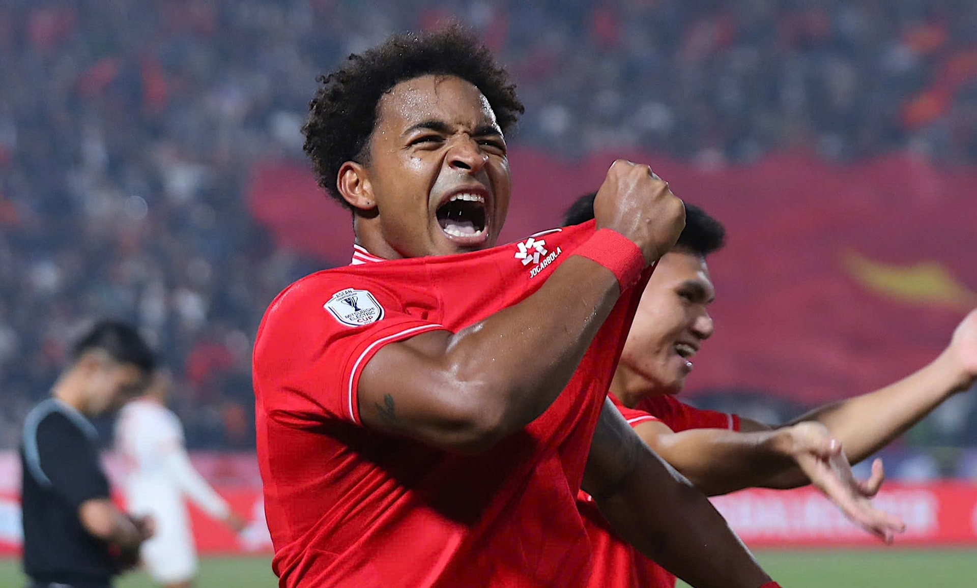 Xuan Son's Injury Opens Up Exciting Golden Boot Race in V-League - Blog ...