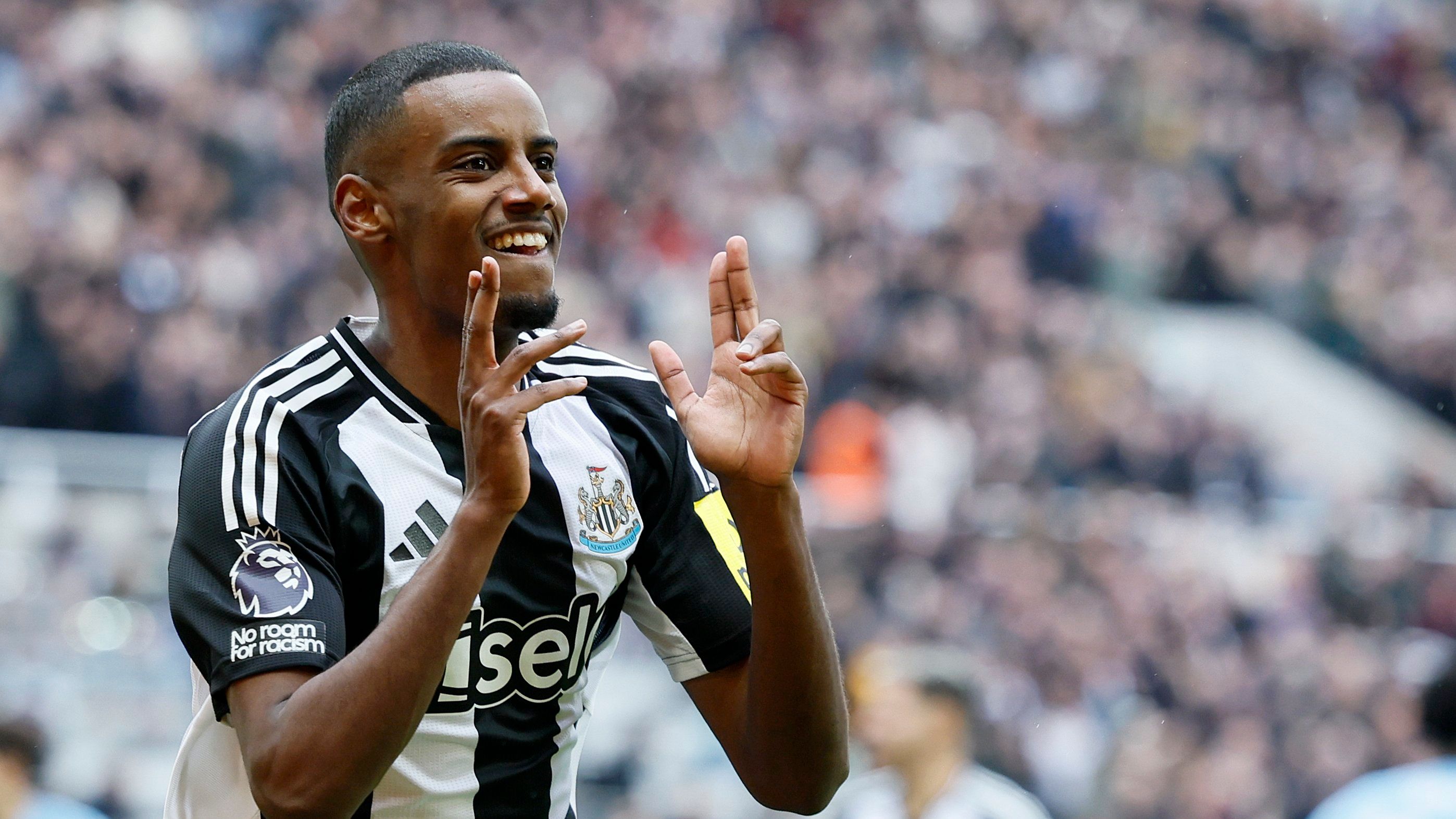 Alexander Isak Reaches 50-Goal Milestone in Premier League - Blog ...